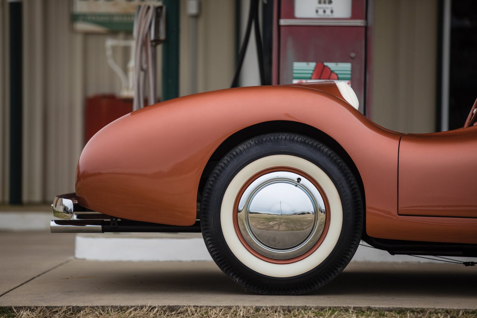 The Glasspar G2 – The First Fibreglass-Bodied Production Car