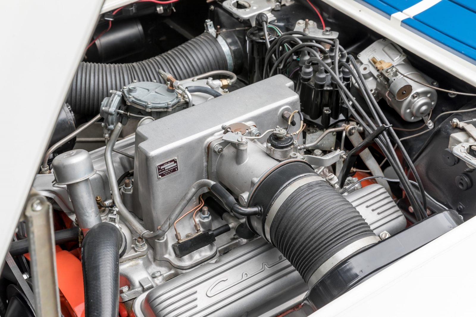 The First Corvettes To Race At Le Mans – The Cunningham 1960 Chevrolet ...