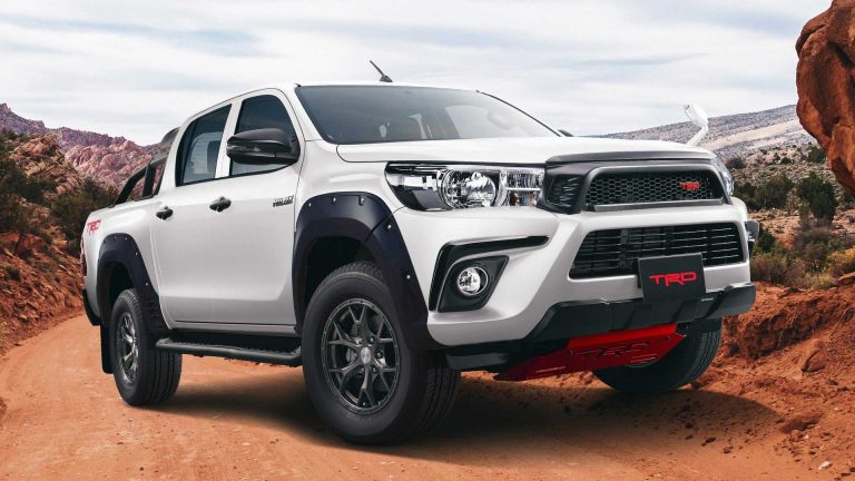 A Brief History of the Toyota Hilux - Specifications - Engines - Versions