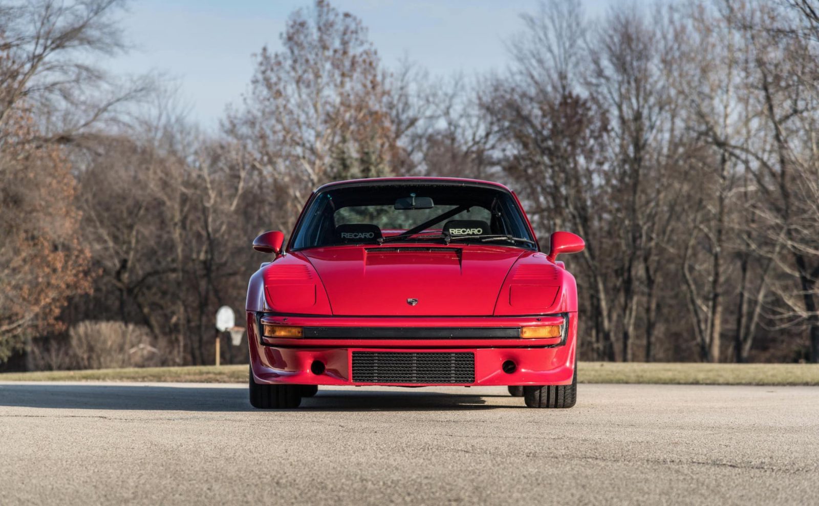 A RUF Modified Porsche 911 – The 700 BHP Twin Turbo RUF RSR