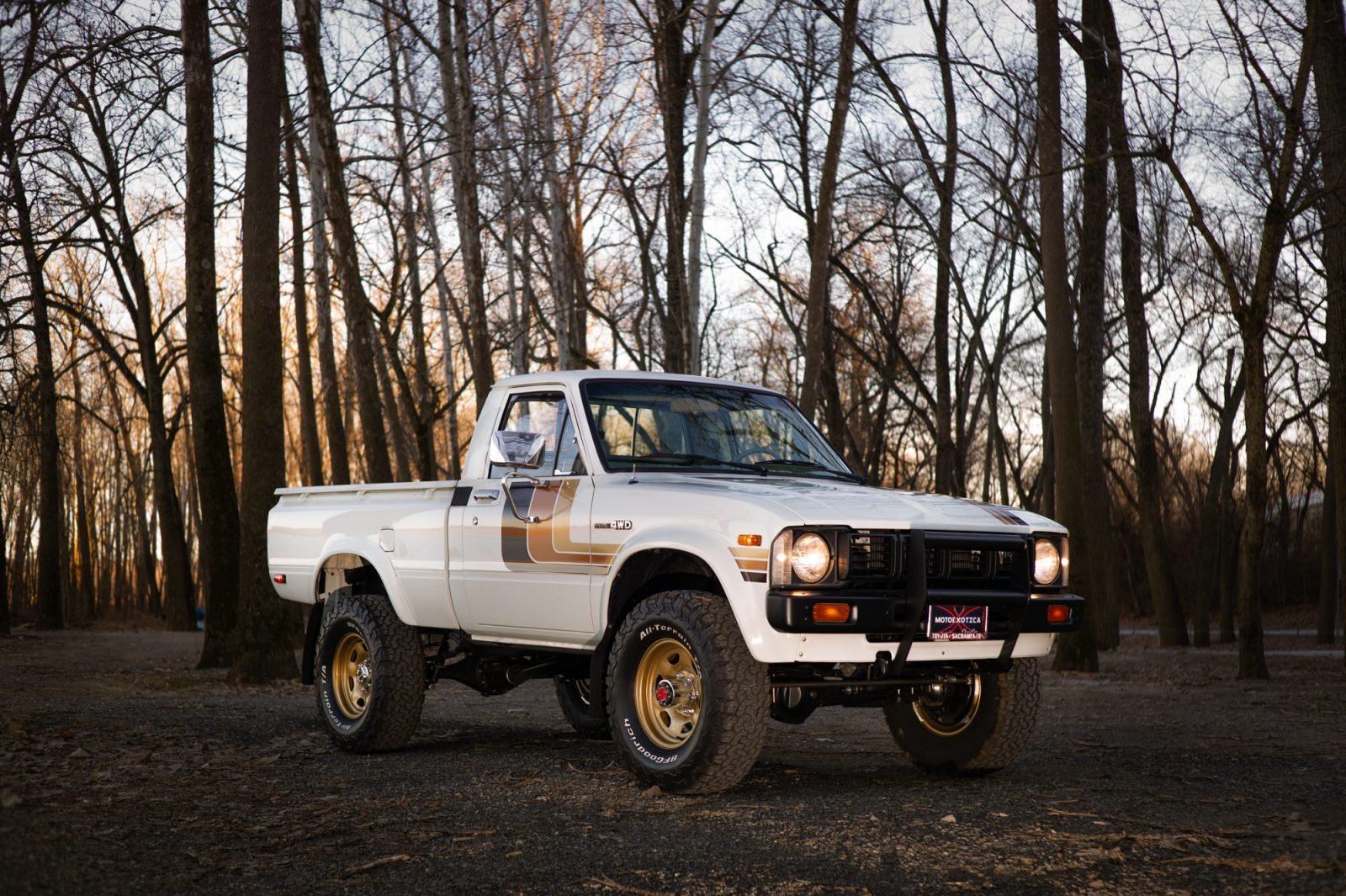 TRANSPORTES DO MUNDO TODO DE TODOS OS MODELOS: TOYOTA HILUX