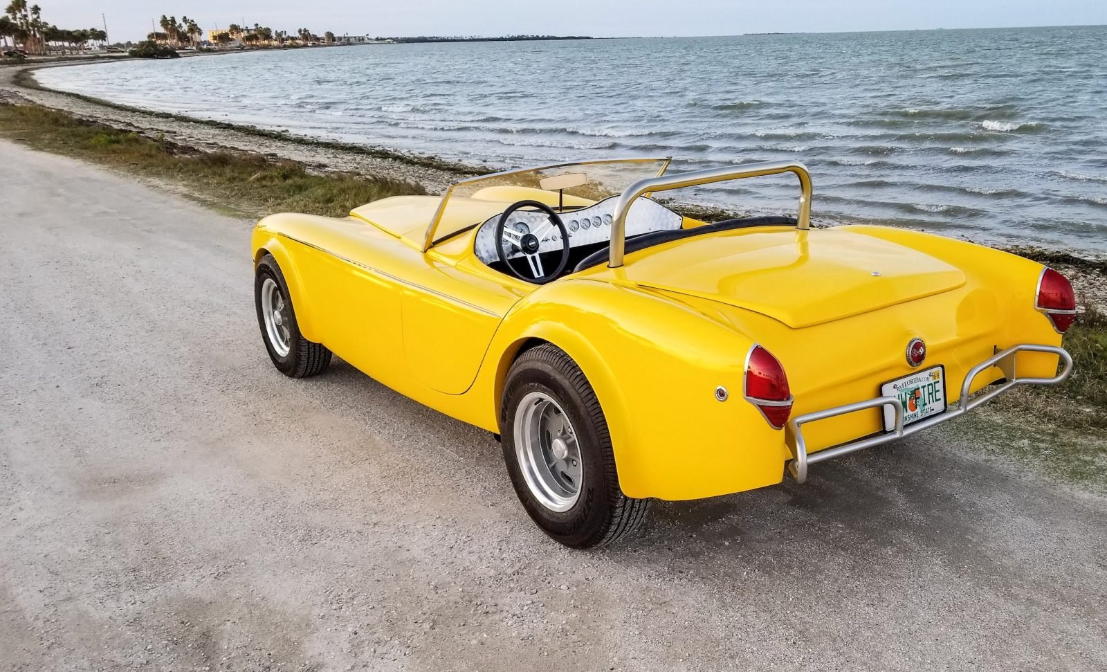 A Rare American Sports Car - The Woodill Wildfire