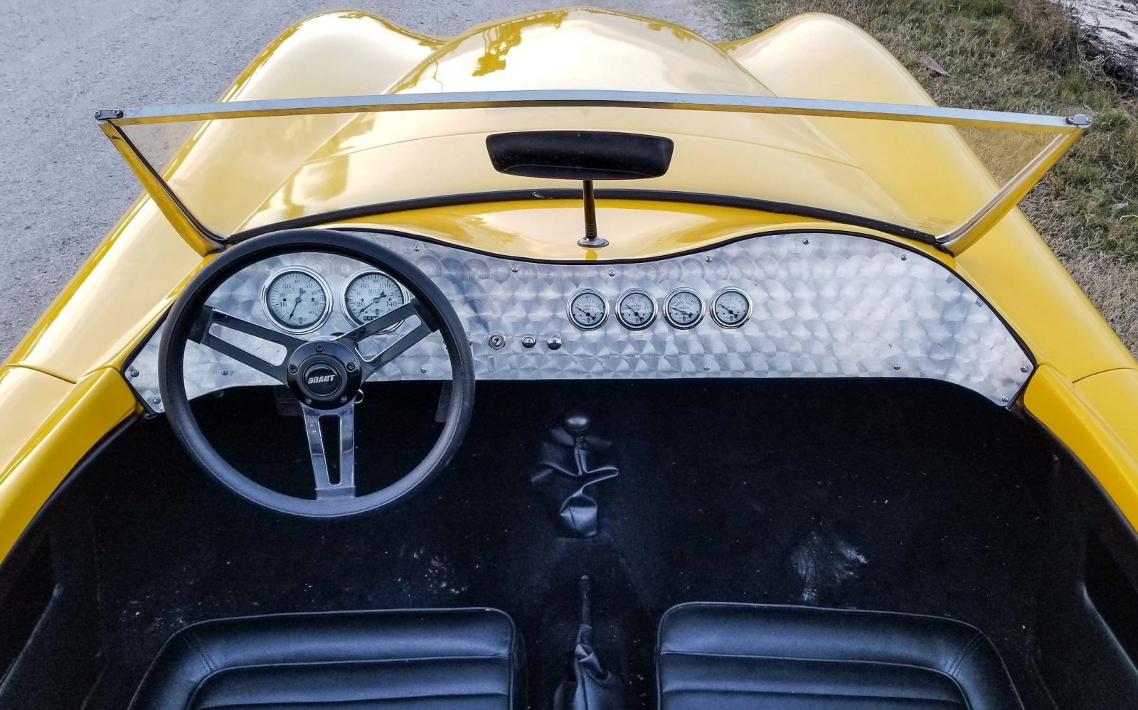 A Rare American Sports Car - The Woodill Wildfire