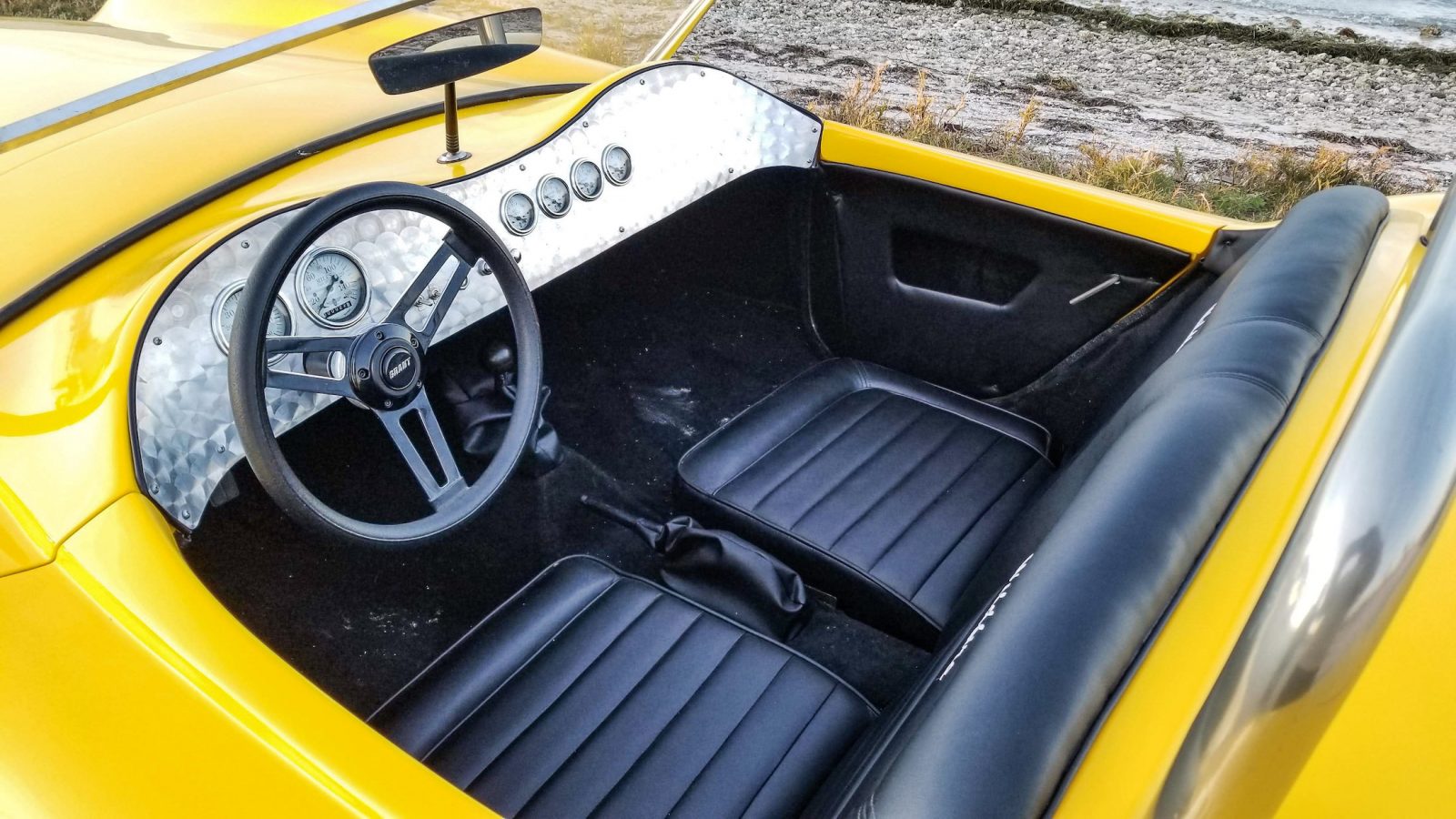 A Rare American Sports Car - The Woodill Wildfire