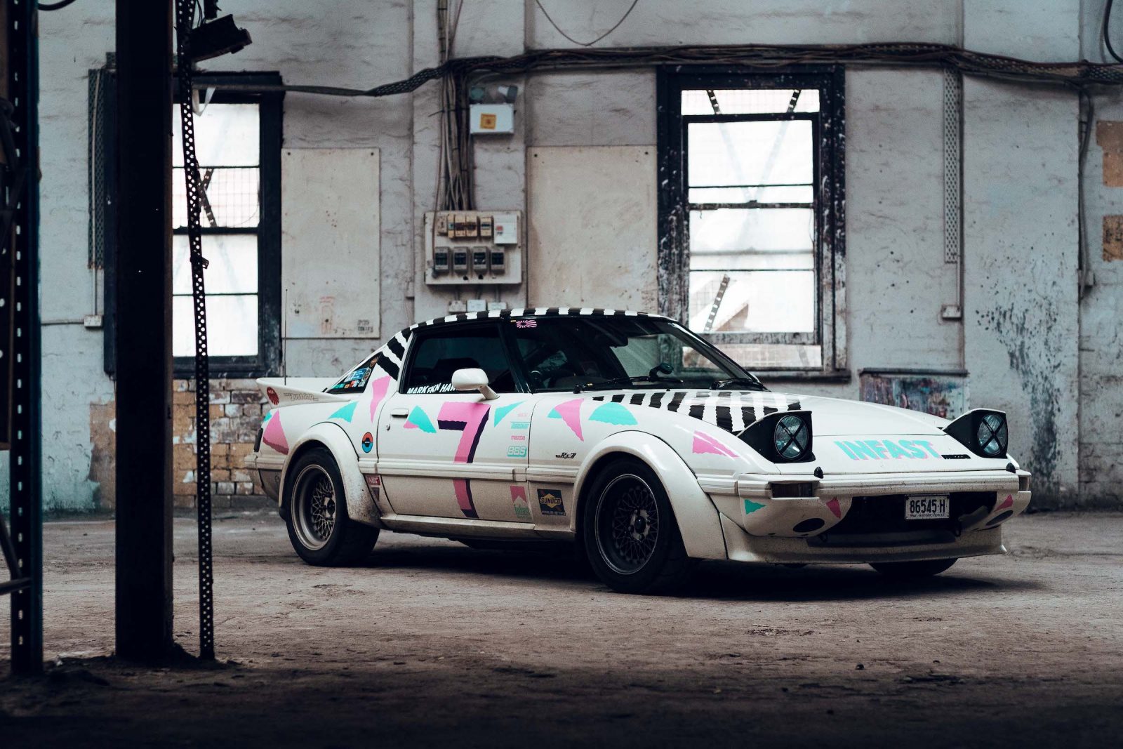 Mark Hawwa's 400 HP Turbocharged 13B-Powered Mazda RX-7