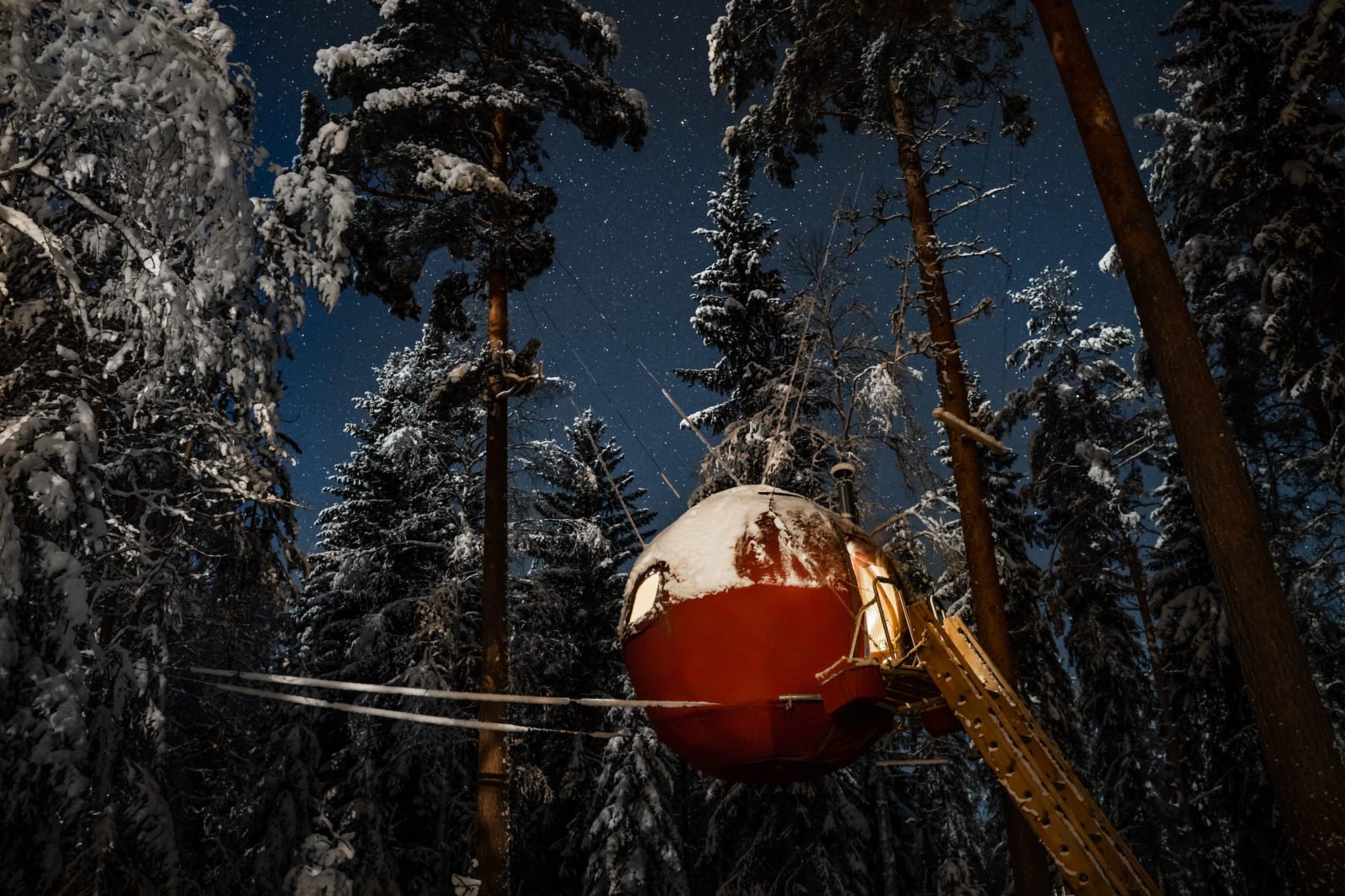 The Tree Tent – A Spherical Kit-Based Tent Designed To Be Suspended In ...