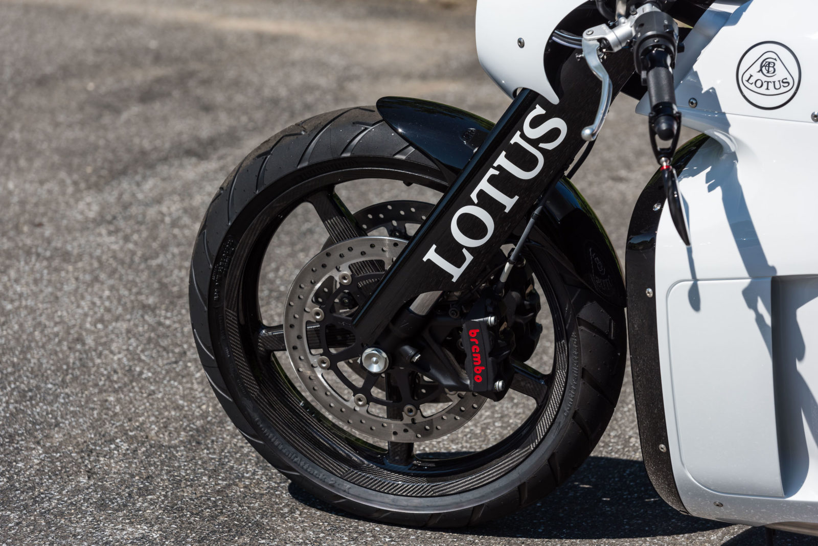 The Lotus C-01 - A Rare 200 hp Superbike - Only 100 Were Ever Made