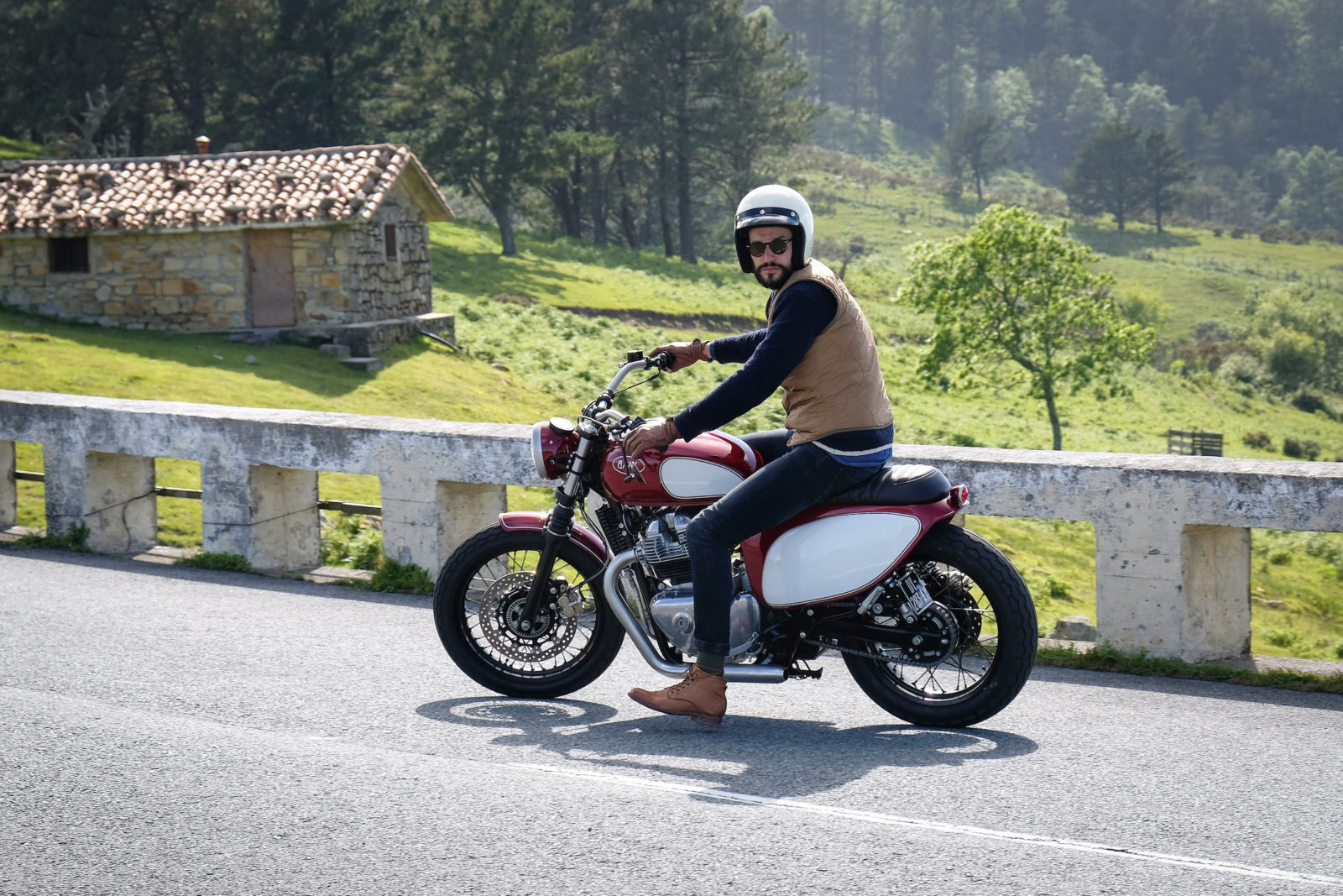 Royal Enfield 650 Interceptor Custom by Baak Motocyclettes