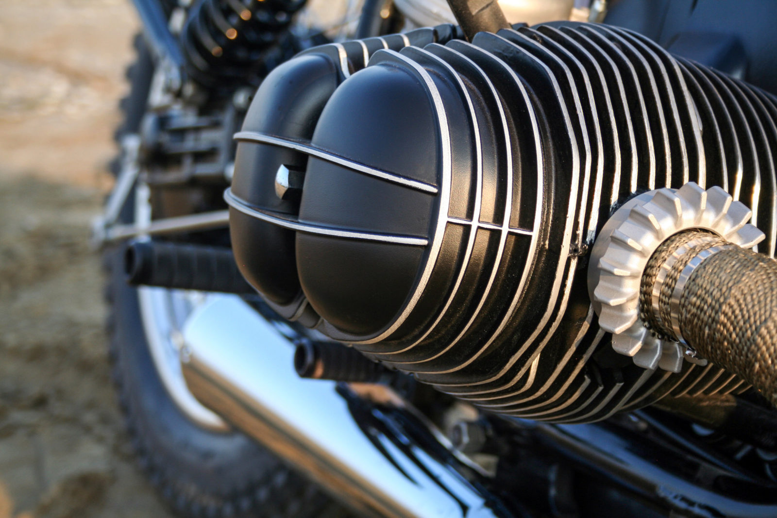 A Custom BMW R80ST by La Motocicletta