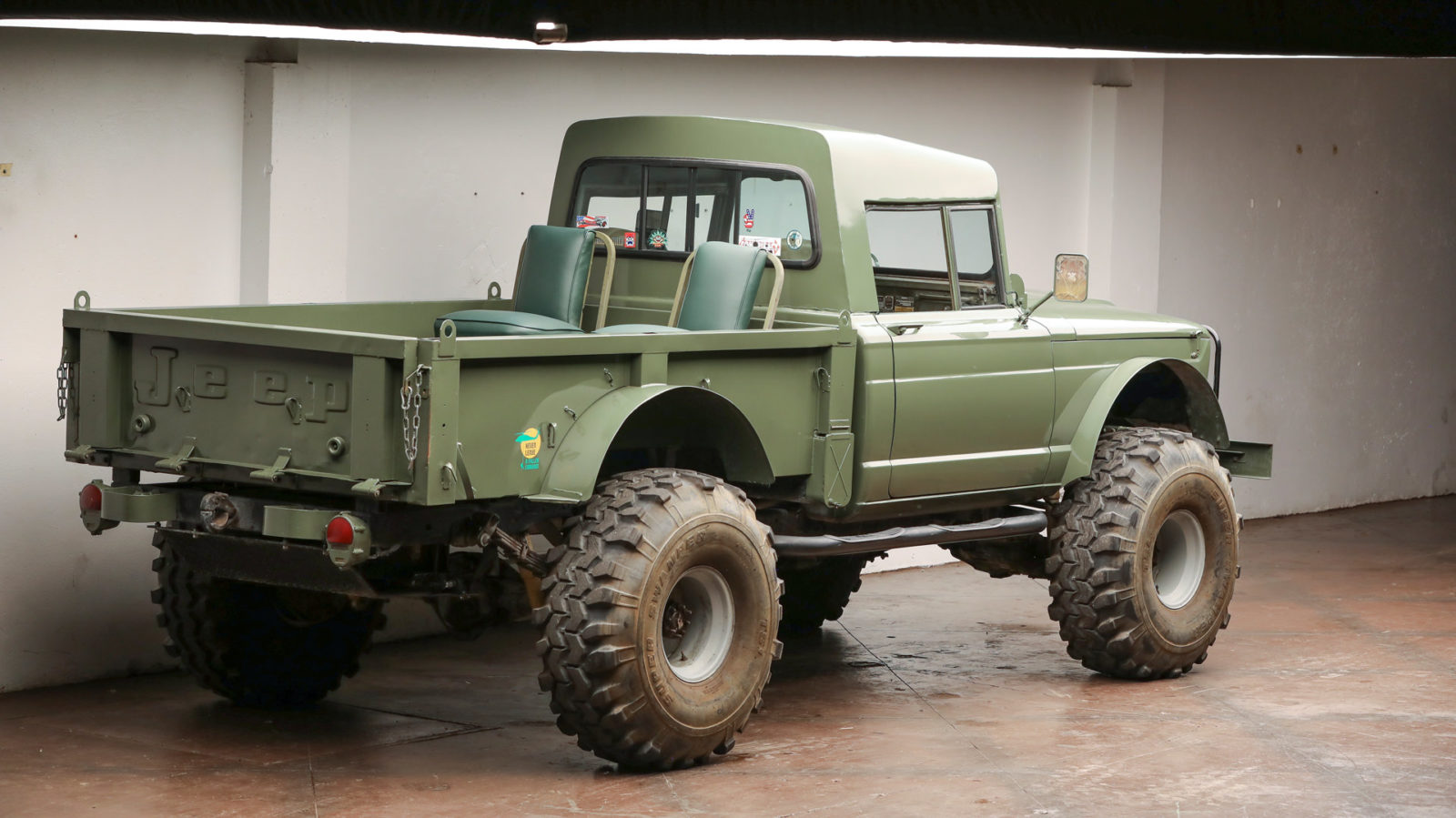 A Custom V8 Kaiser Jeep M715 Pickup Truck On 42" Super Swamper Tires