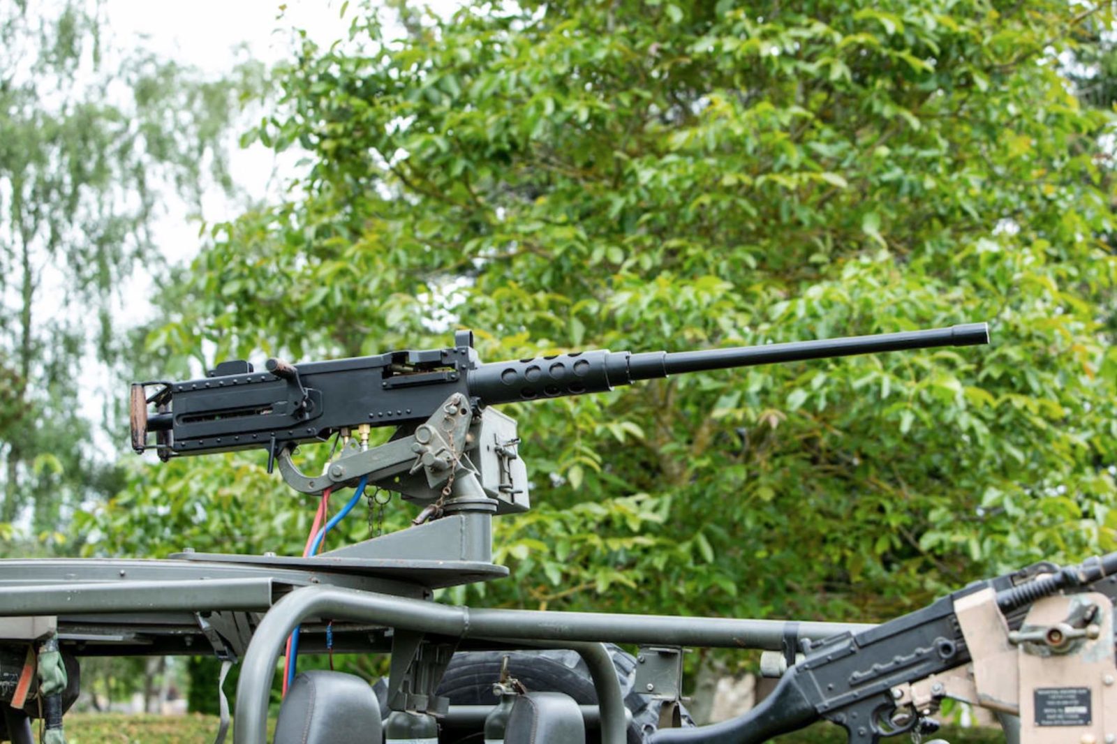 Ex-Special Forces Prototype: Land Rover Defender 110 V8 SOV