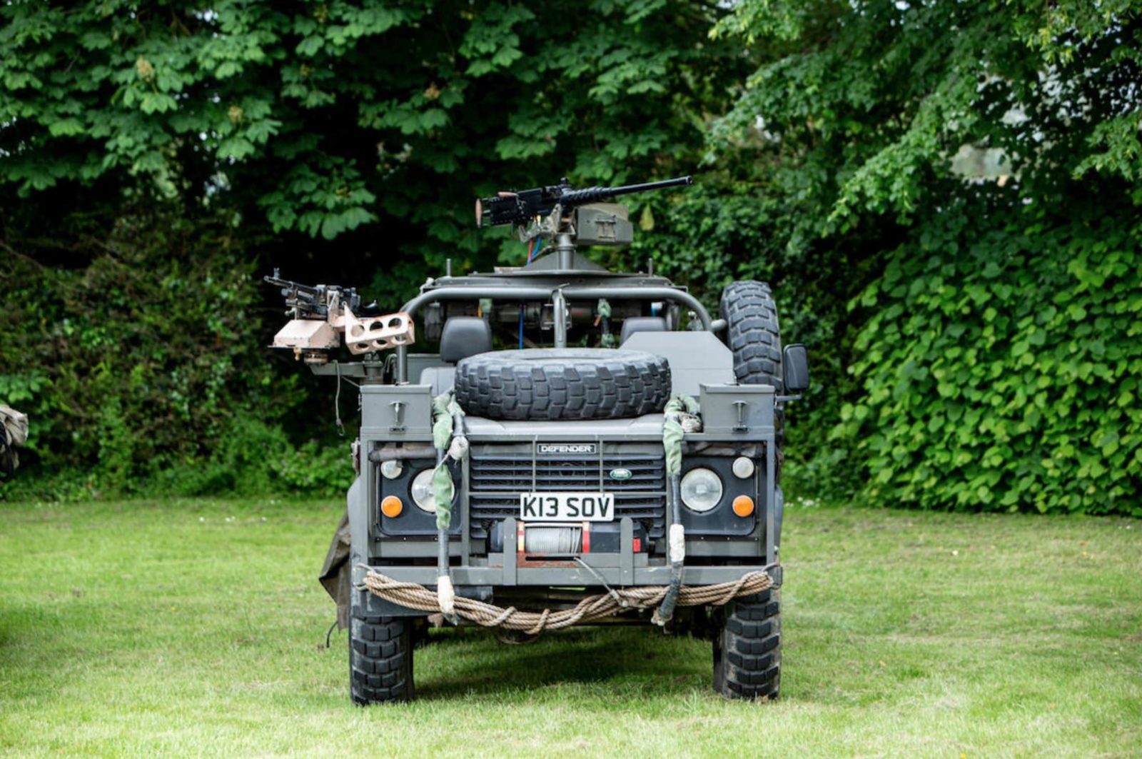 Ex-Special Forces Prototype: Land Rover Defender 110 V8 SOV