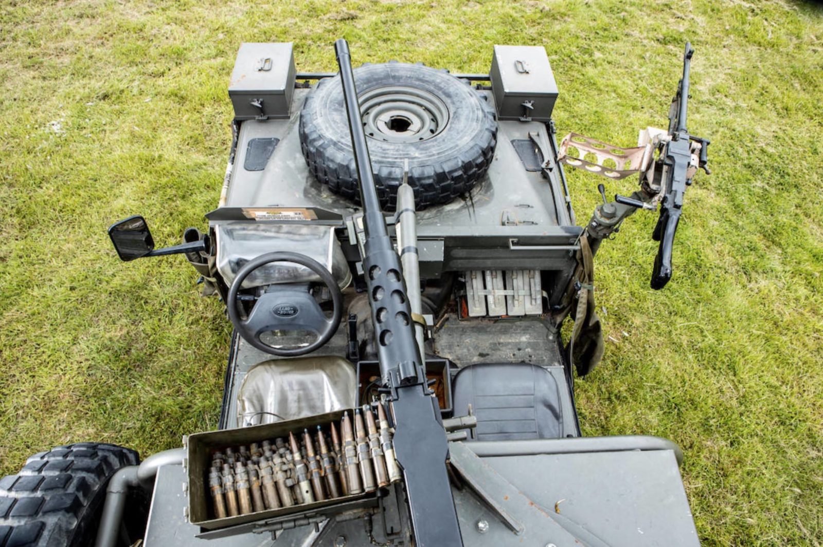 Ex-Special Forces Prototype: Land Rover Defender 110 V8 SOV