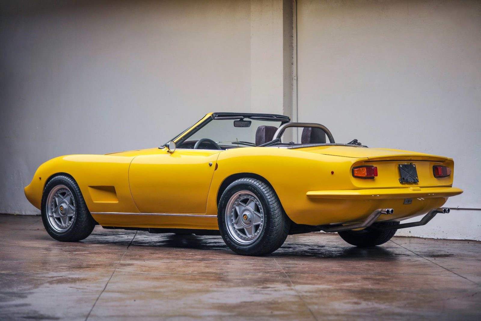 A Rare Italian-American Corvette Rival - The 1968 Intermeccanica Italia