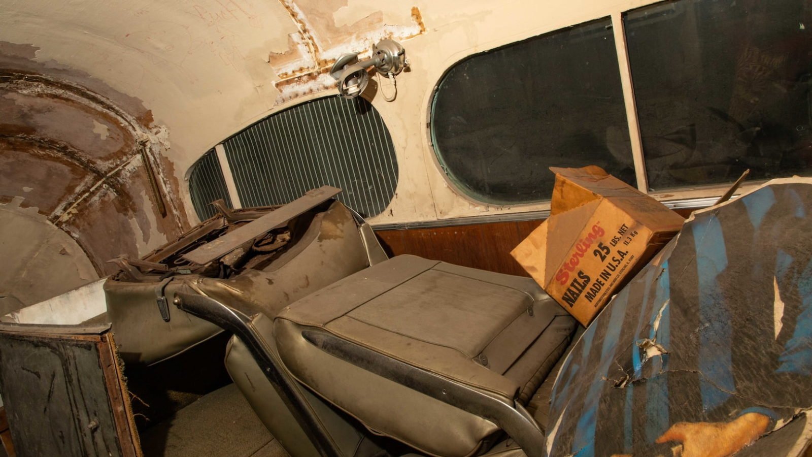 The Most Beautiful Motorhome Of The 20th Century? This Is The 1937 ...