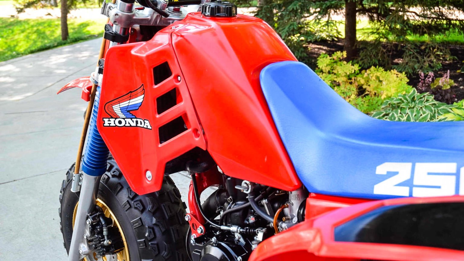 The Mighty Honda ATC 250R - The Fastest Three-Wheeled Death Machine In ...