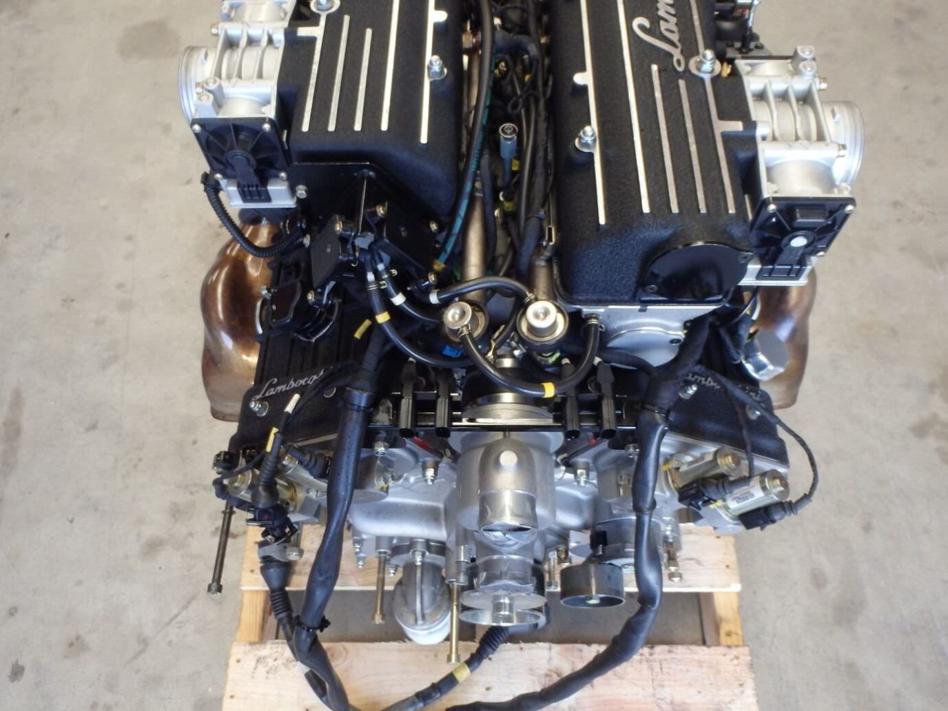 There's A Lamborghini Murcielago 6.2 Litre V12 Engine For Sale On eBay