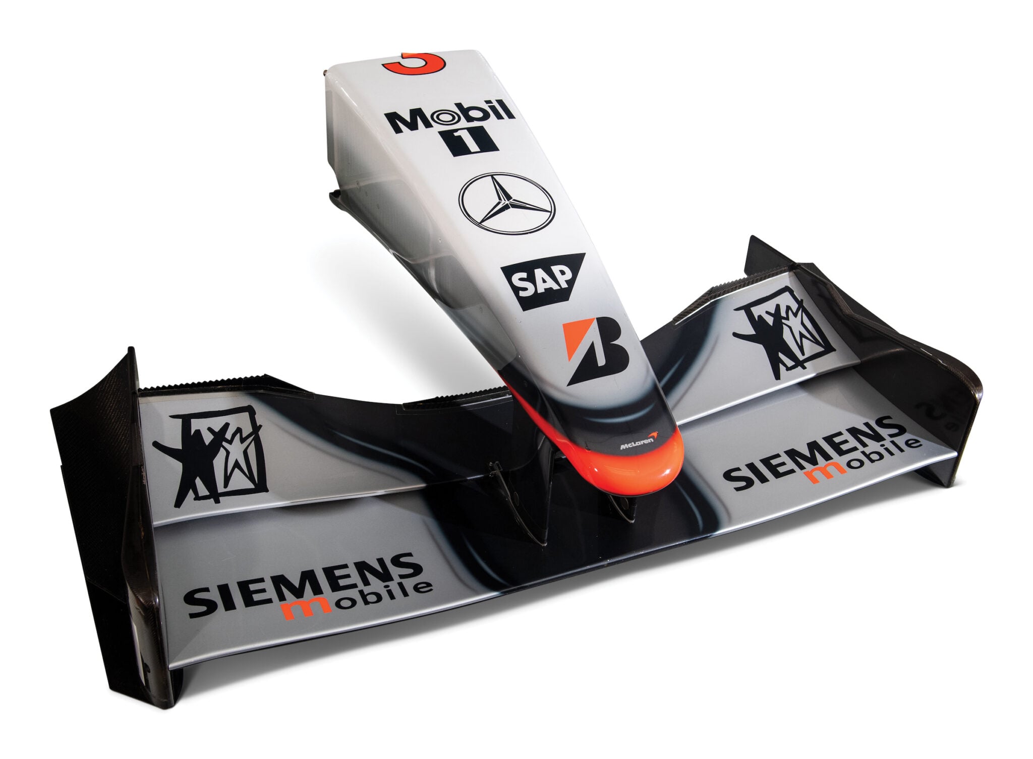 Mika Häkkinen McLaren Mercedes MP4-16 Nose Cone - 2001