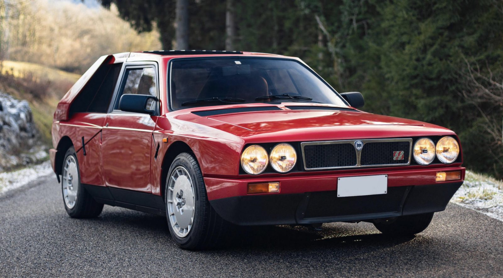 The Quintessential Group B Homologation Special - The Lancia Delta S4 ...