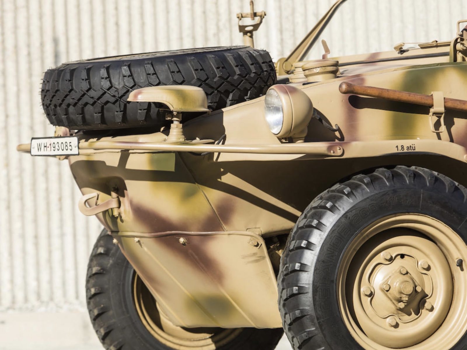 Volkswagen Type 166 Schwimmwagen - Erwin Komenda's Amphibious 4x4