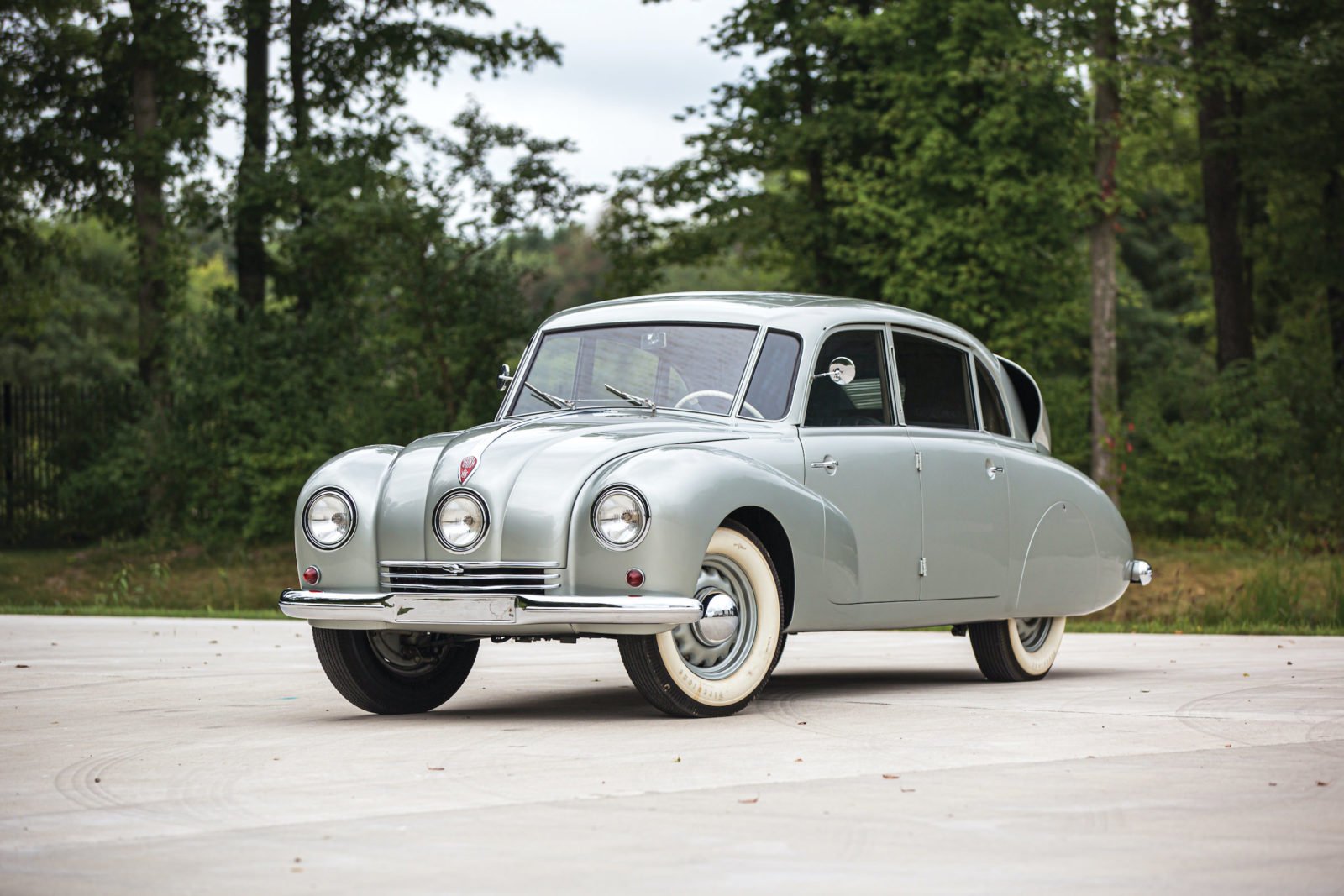 The Tatra T87 - Powered By A Rear-Mounted Air-Cooled V8 + 100 mph Capable