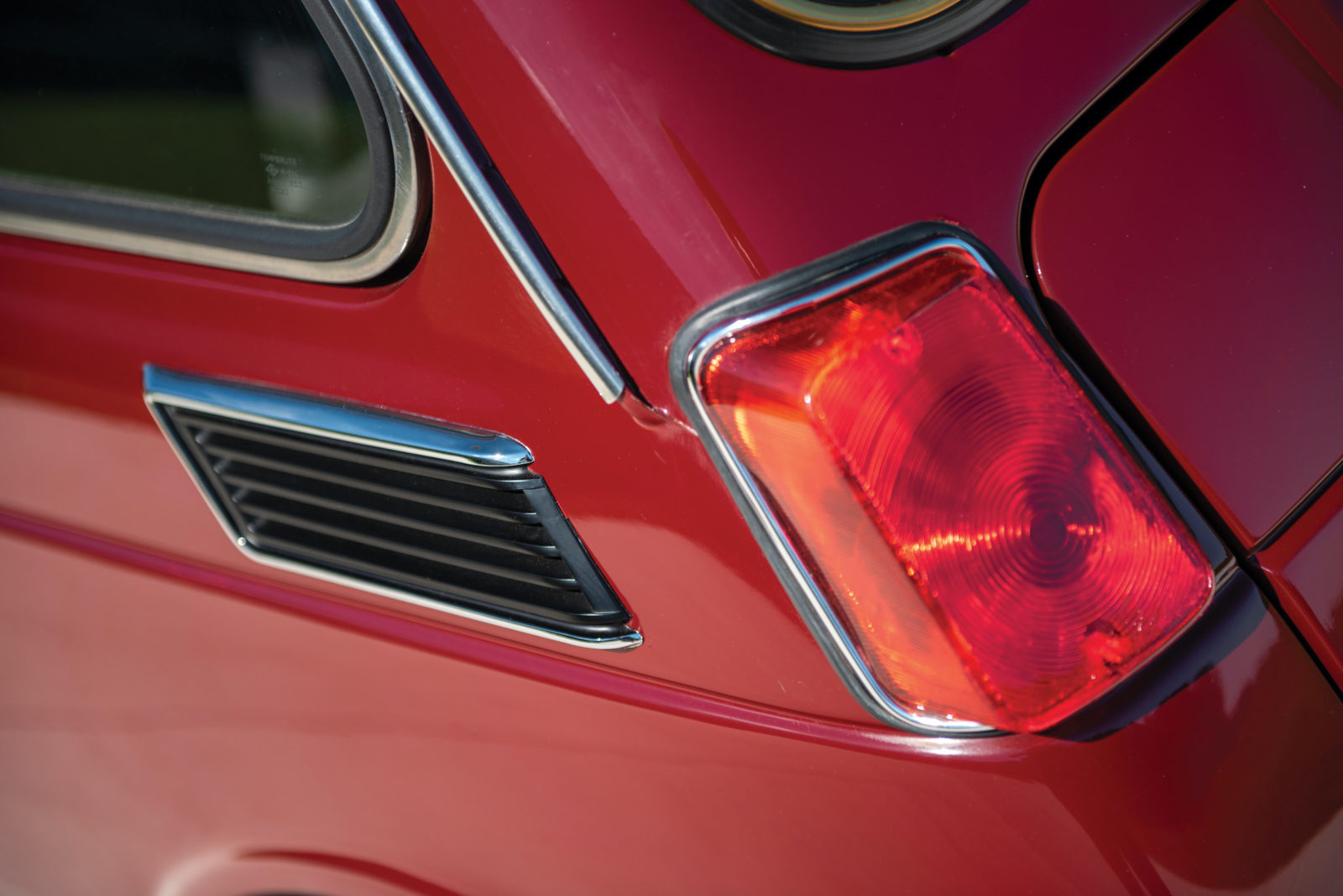 The Honda N600 - Japan's Answer To The Mini