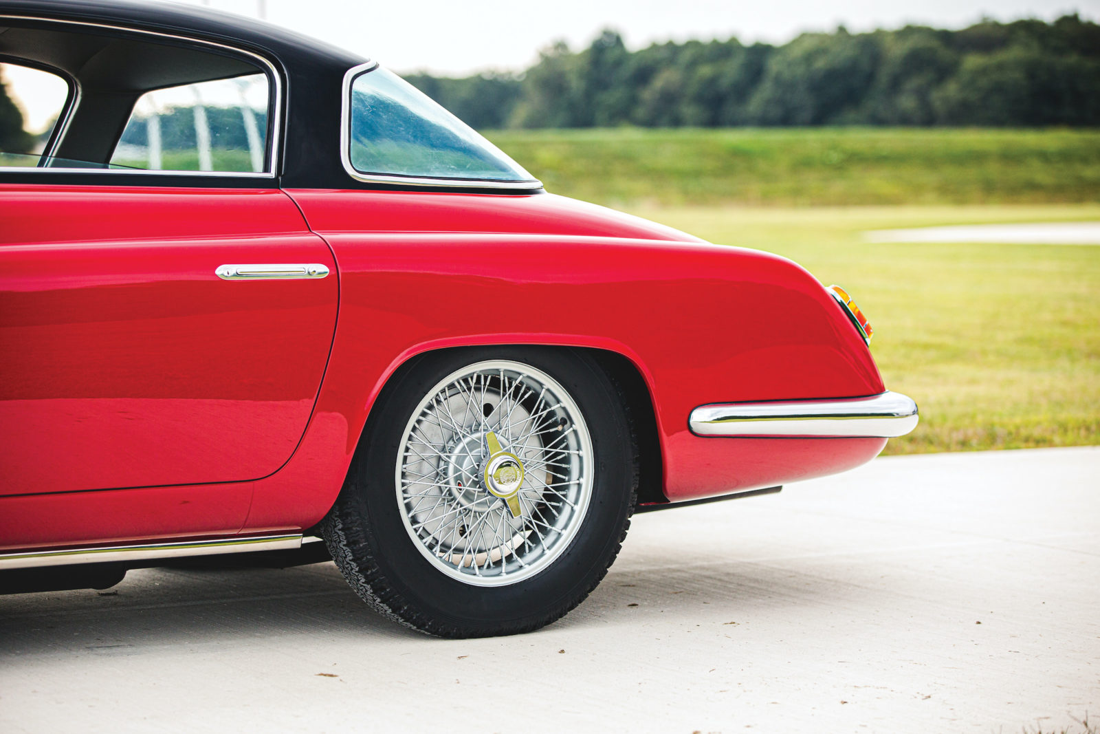 The Fiat 8V by Vignale - An Advanced Italian V8 From The Jet Age