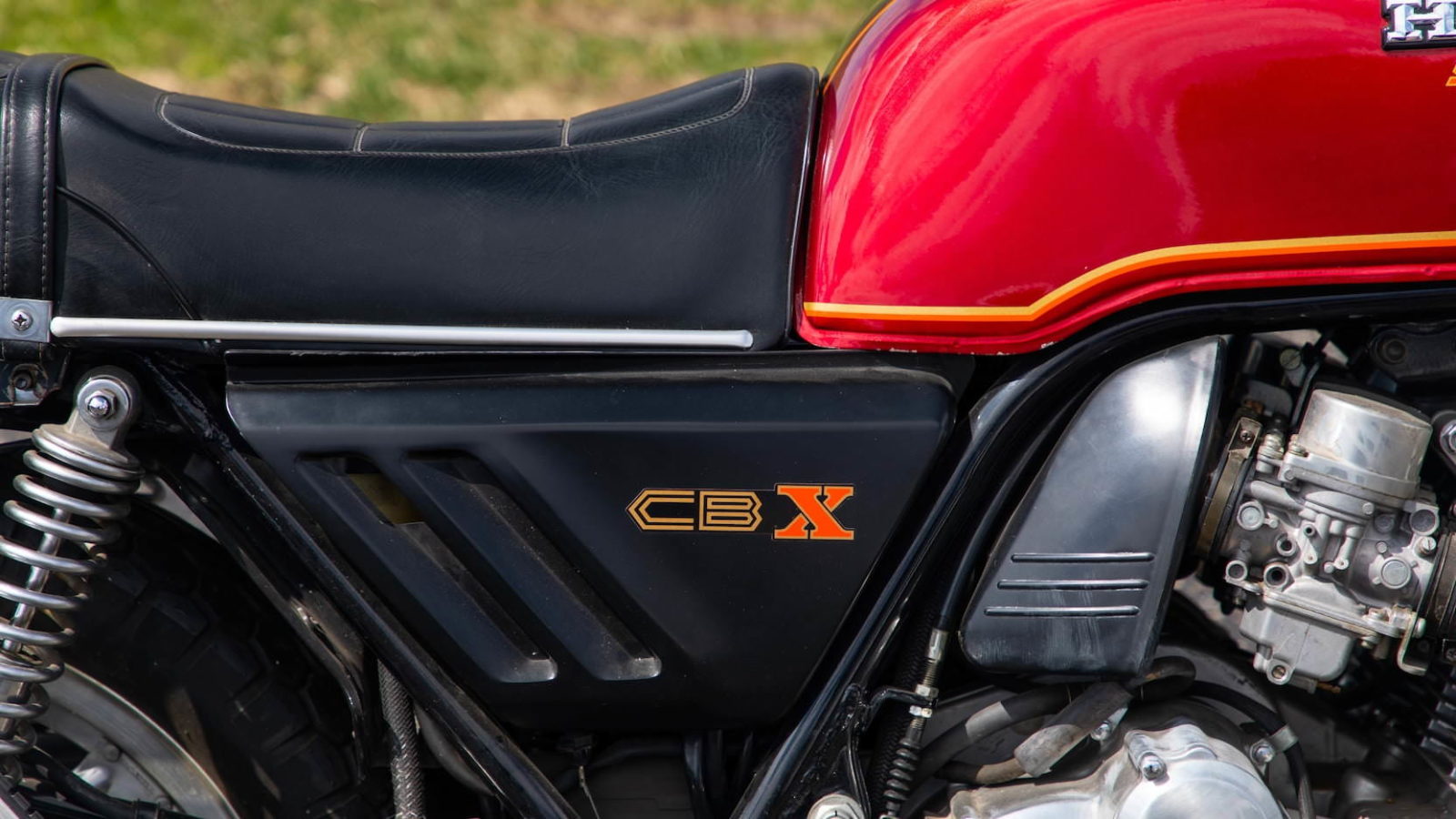 The Honda CBX - An Unusual Japanese Inline-6 Cylinder Motorcycle