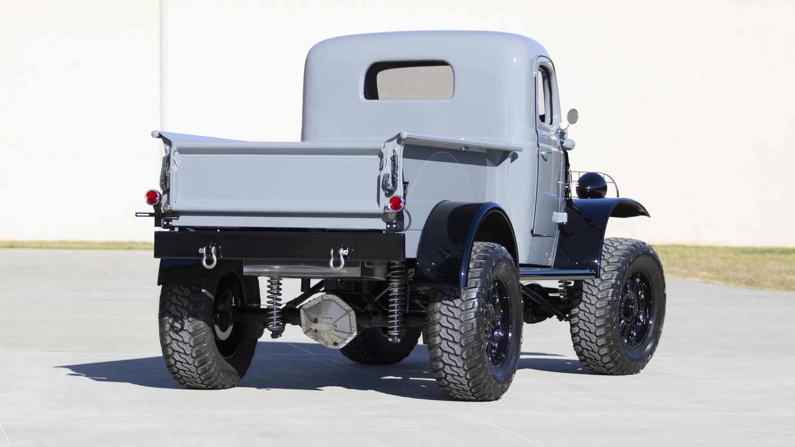 MY FEEDLY: A Restomod WW2-Era Military Dodge WC Power Wagon With A 4BT ...