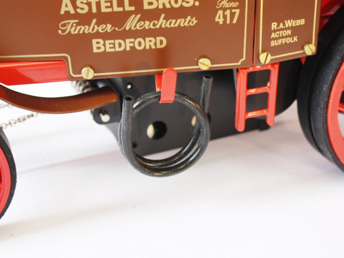 The Wilesco Mighty Atom - A Fully Functioning Steam Traction Engine