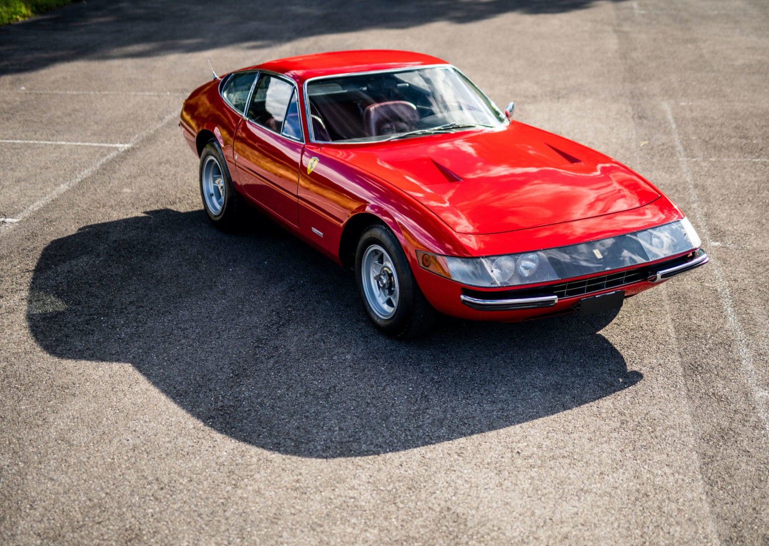 The Ferrari 365 GTB/4 Daytona - The World's Fastest Production Car In 1968