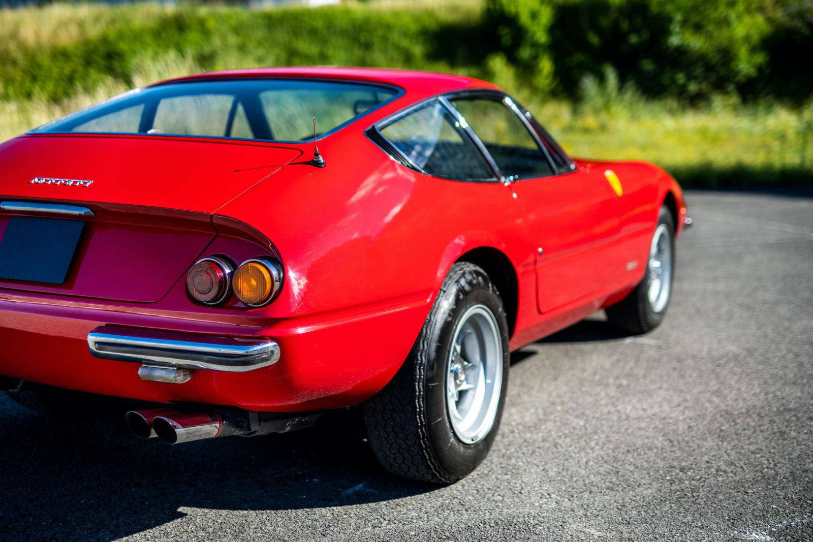 The Ferrari 365 GTB/4 Daytona - The World's Fastest Production Car In 1968