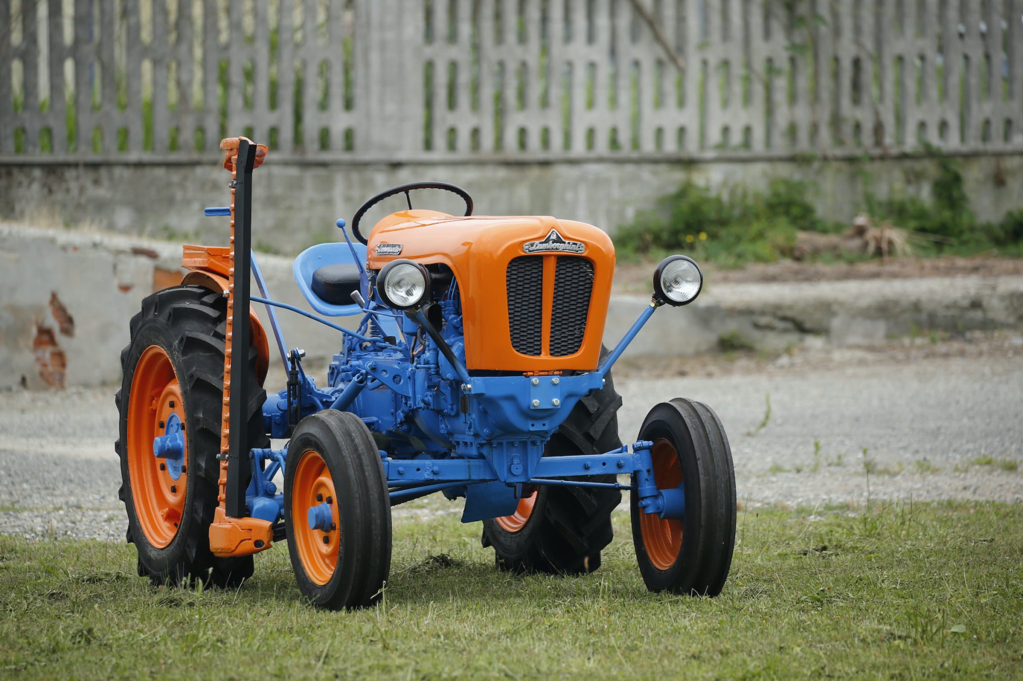 The Lamborghini 2241R Tractor - A Lamborghini Wearing Gulf Colors For ...