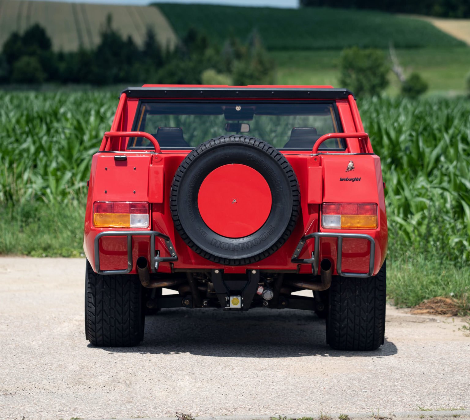 The Mighty Lamborghini LM002 – A Countach V12-Powered Luxury 4x4