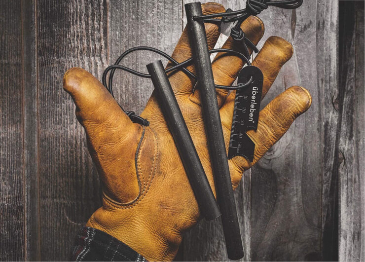 The Überleben Kräftig Fire Starter - An 8" Long 20,000+ Strike Fire Steel