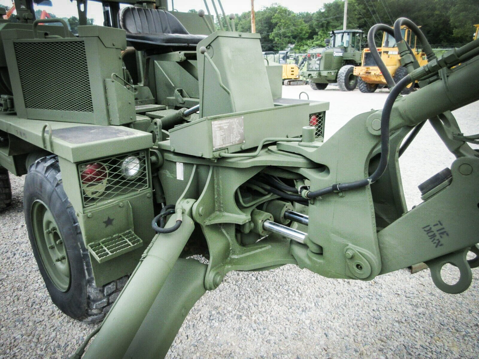 Ex-US Military Unimog 419 Freightliner Earthmover - $25,999 USD