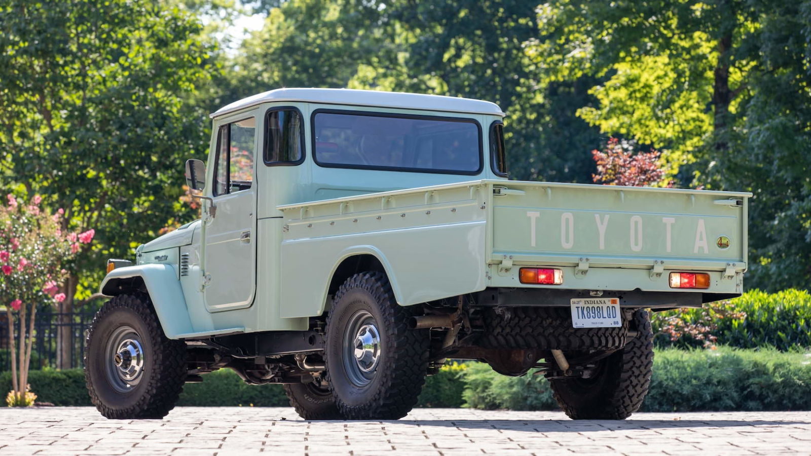 Toyota FJ45 Land Cruiser Pickup - With a 345 hp Chevrolet Ram Jet 350 V8