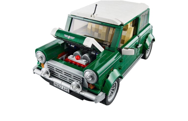 The Lego Creator Expert Mini Cooper – A 1,077 Piece Kit
