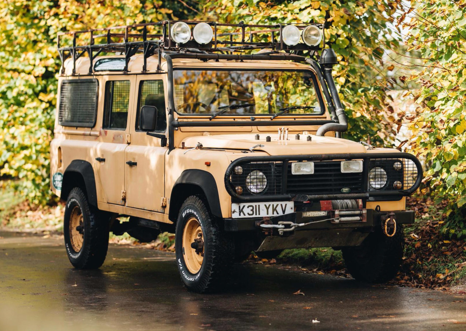 Camel Trophy Support Vehicle: 1992 Land Rover Defender 110
