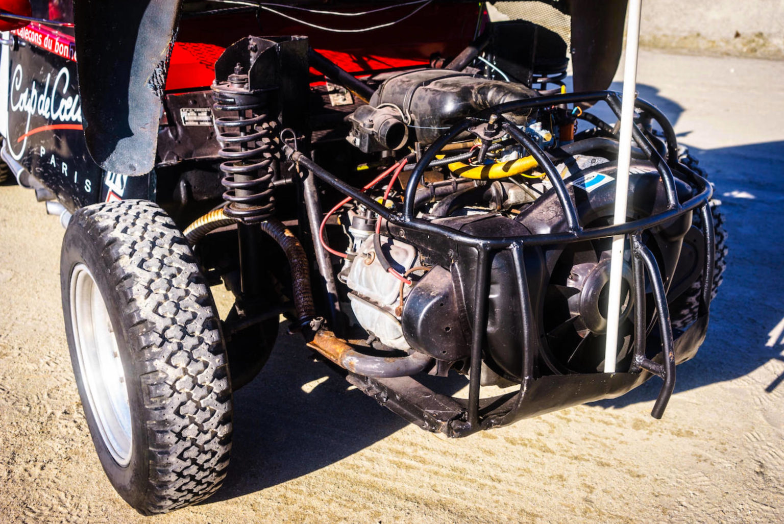 A One-Off Citroën 2CV Twin-Engined 4x4 Desert Racer From The 1980s