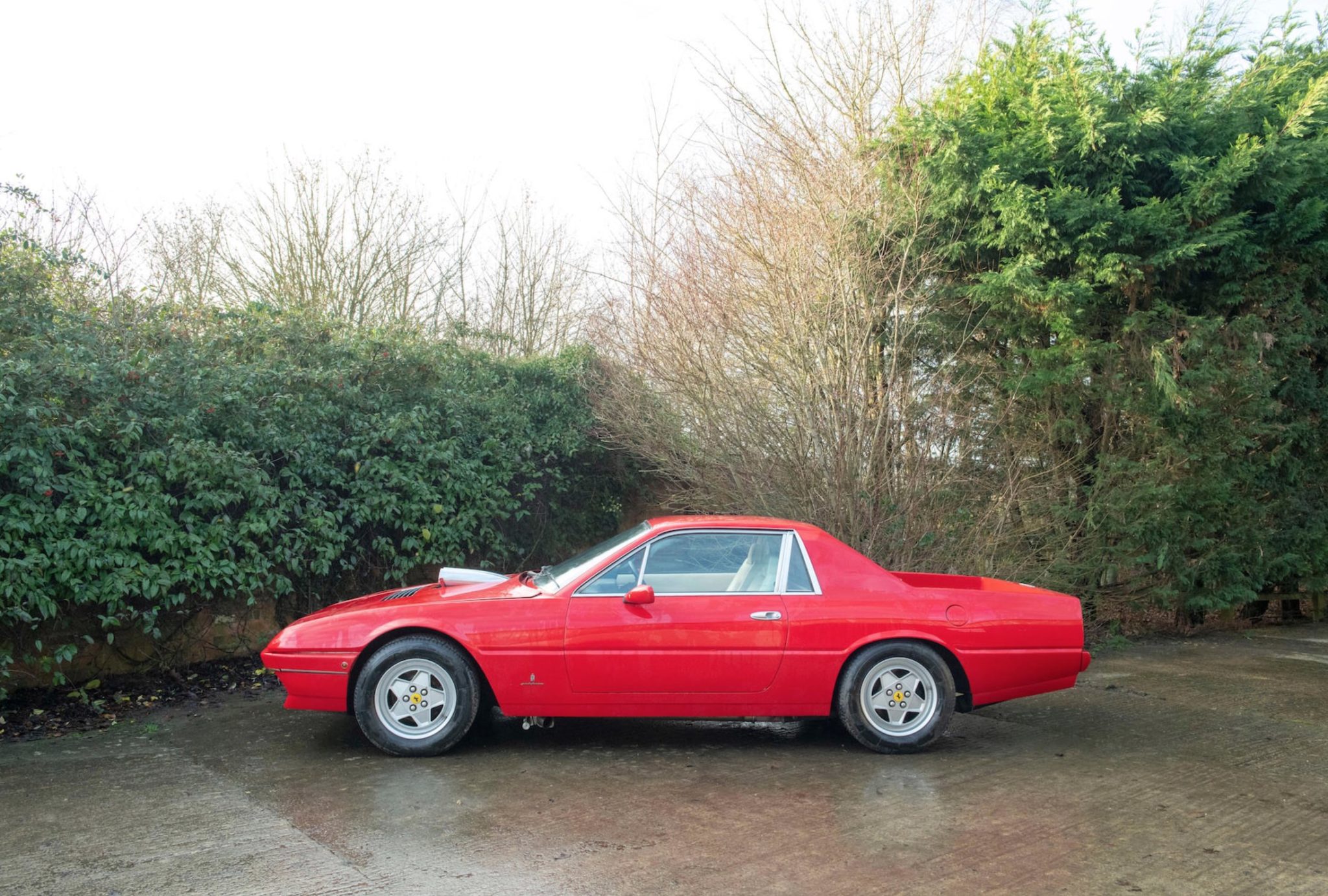 There's a Ferrari 412 Pick-Up/Ute For Sale – $20,000 to $27,000 USD