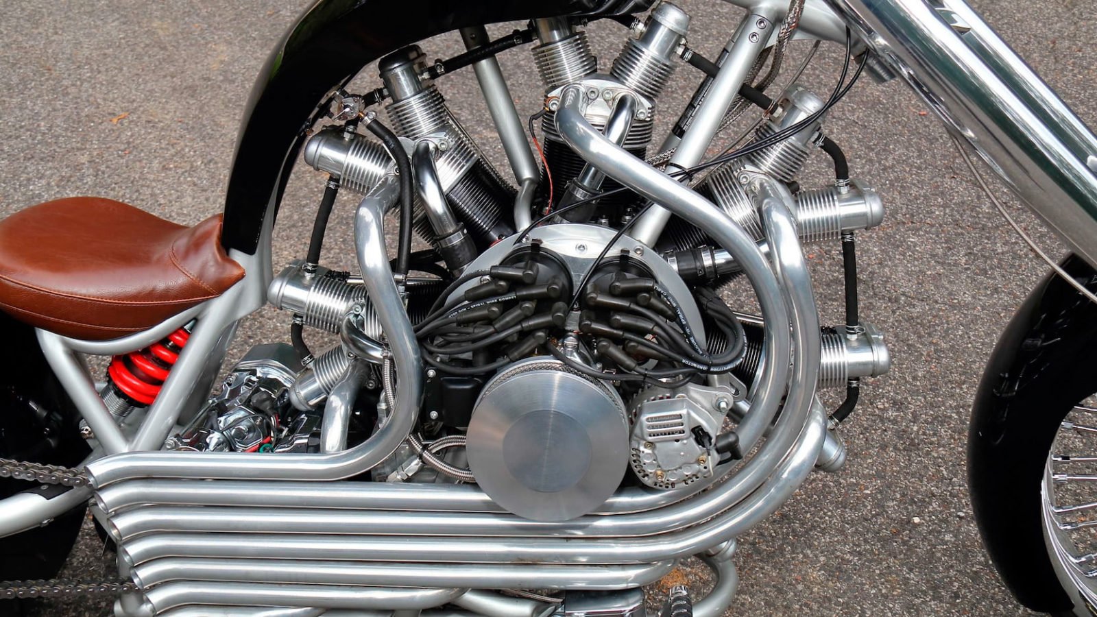 JRL Cycles Lucky 7 – A Radial Engined Production Motorcycle