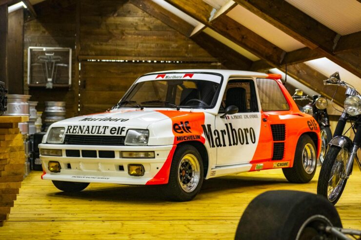 The Renault 5 Turbo – The World's First Mid-Engined Hot Hatch ...