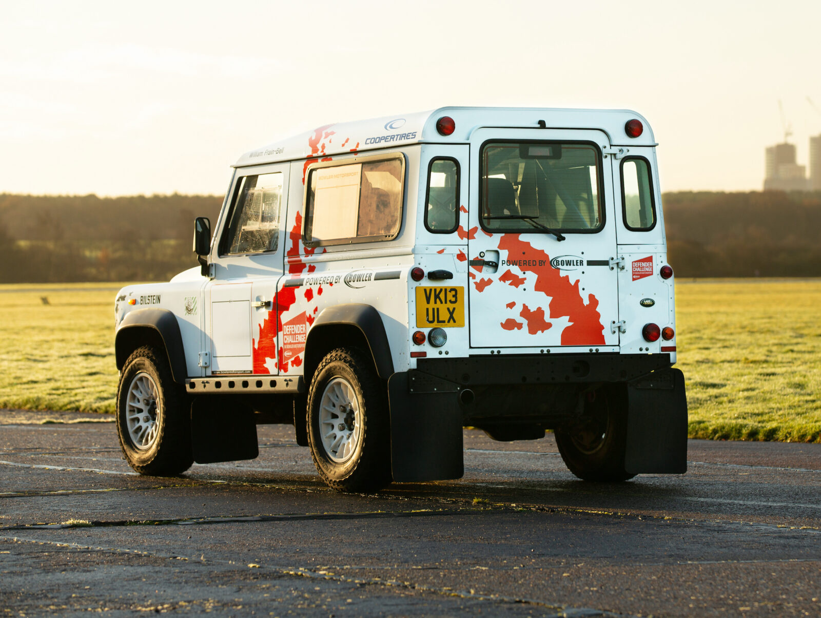 An Unusual Rally Racer: Land Rover Defender 90 Challenge Built By Bowler
