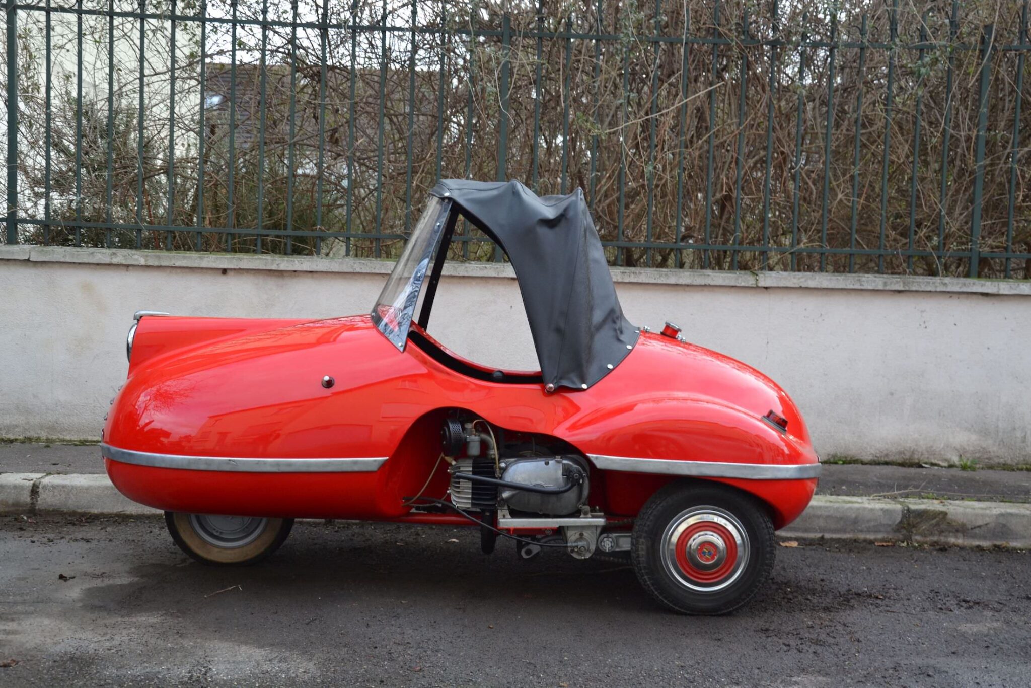The Brütsch Rollera Microcar – A Rare Little Speed Demon Allegedly ...