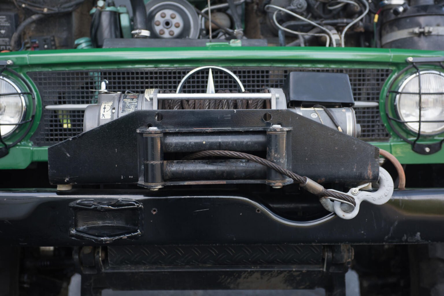 A Modified Mercedes-Benz Unimog 416 – The German Bigfoot