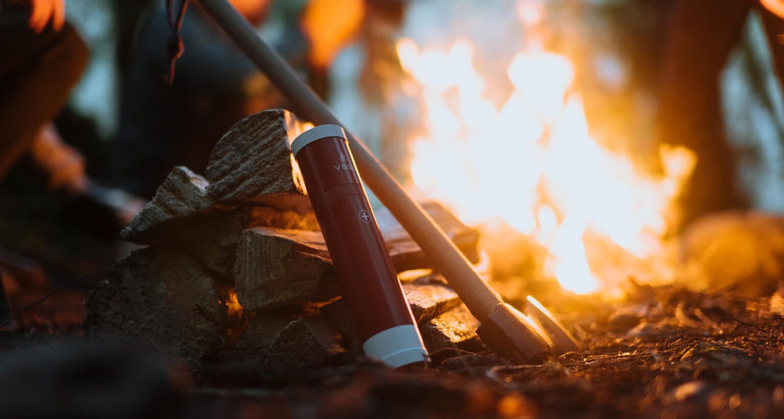 VSSL First Aid - Flashlight First Aid Kit with 46 Medical Essentials ...