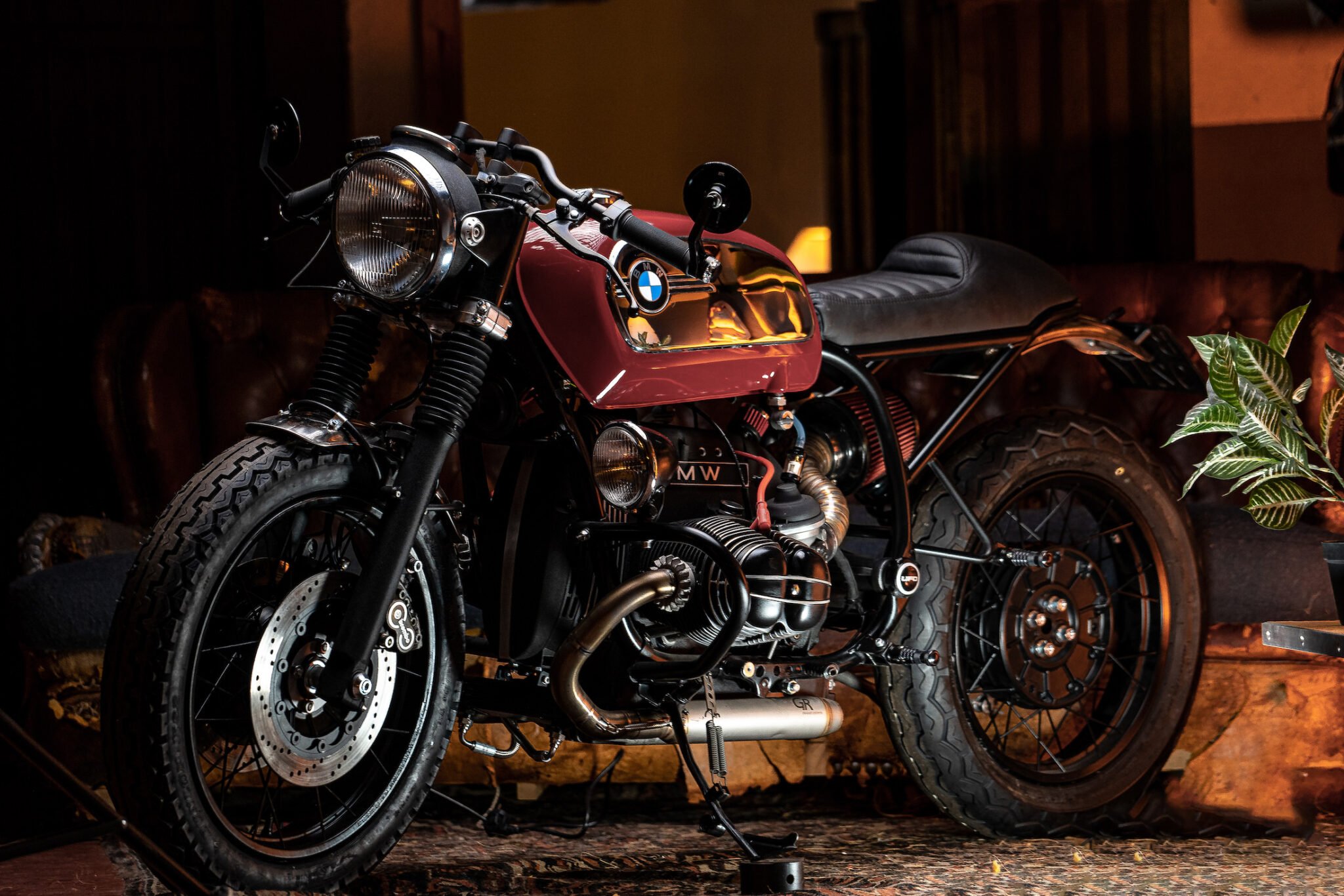 A BMW R100R Cafe Racer By UFO Garage