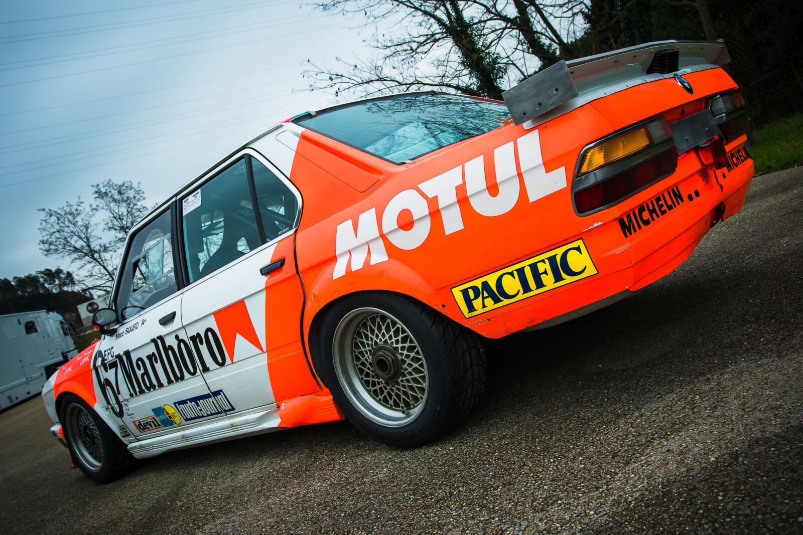 An Original 1985 BMW M5 Touring Car – 460 BHP at 8,400 RPM