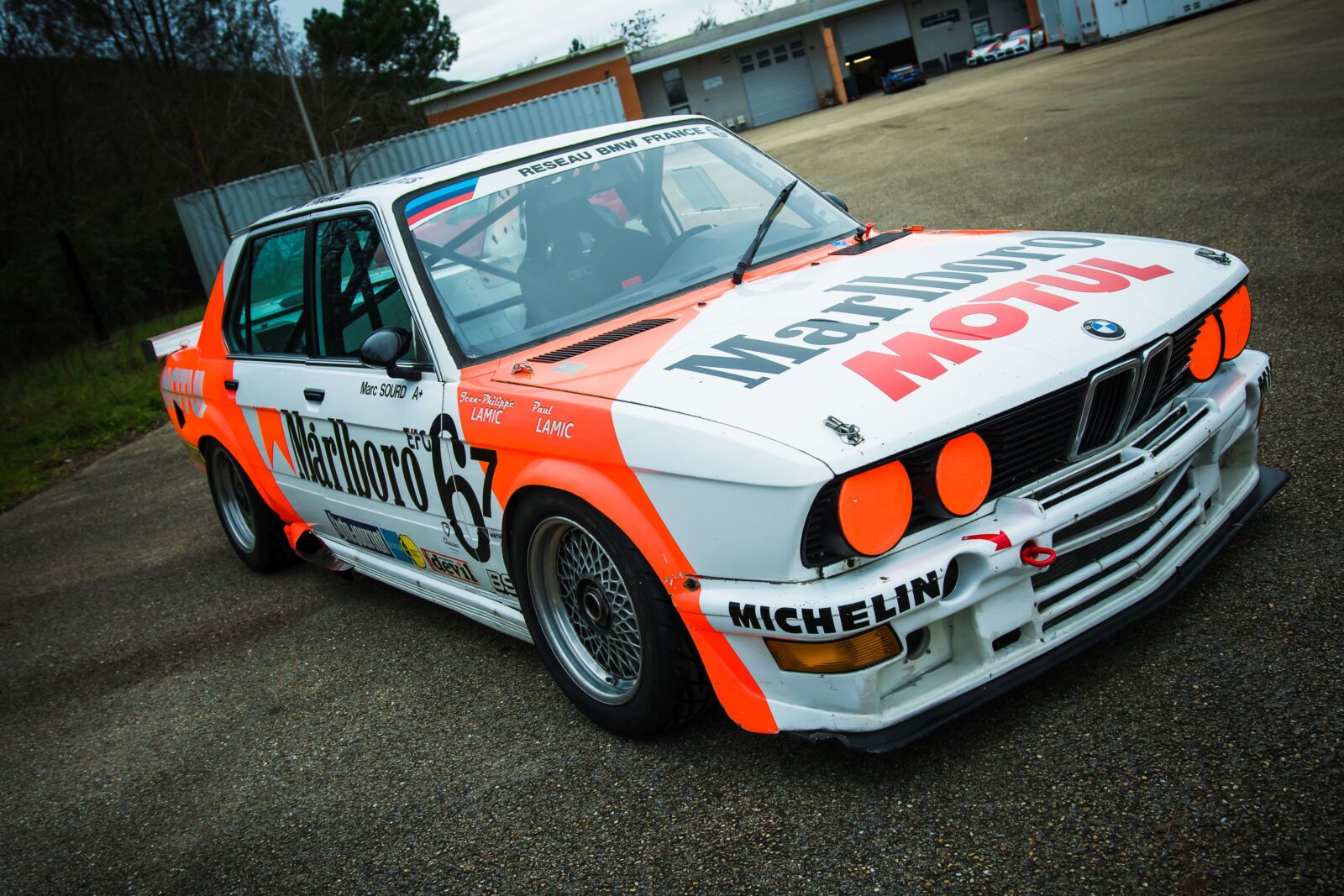 An Original 1985 BMW M5 Touring Car – 460 BHP at 8,400 RPM